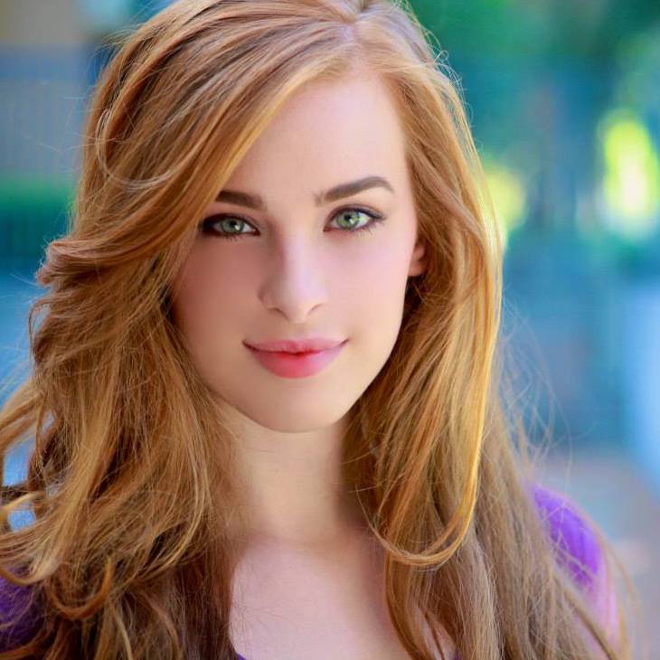 Orlando Trade Show Models and Booth Hostesses - Empyre Talent