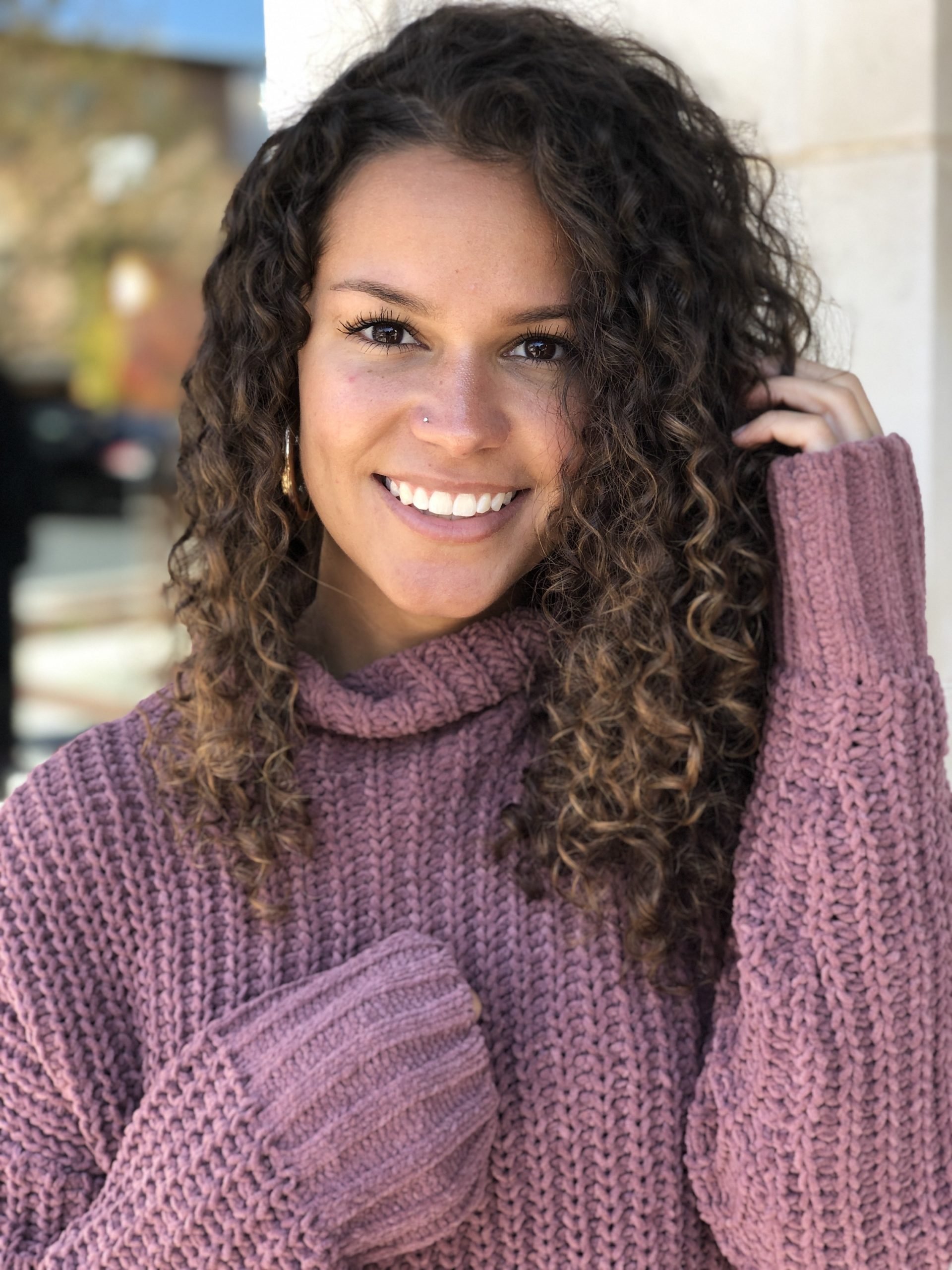 Atlanta Trade Show Models and Booth Hostesses - Empyre Talent